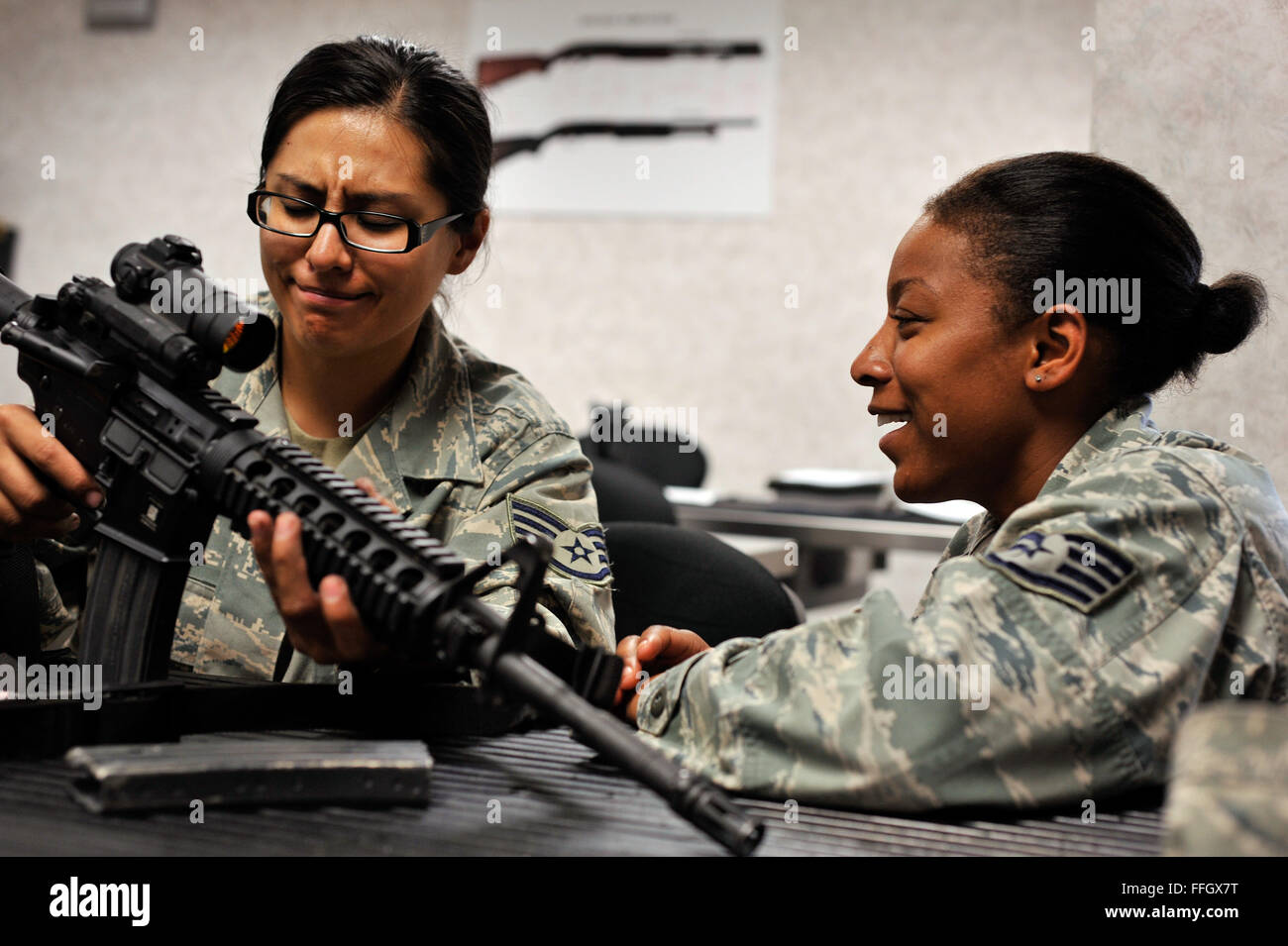 M4 carbine rifle -Fotos und -Bildmaterial in hoher Auflösung – Alamy