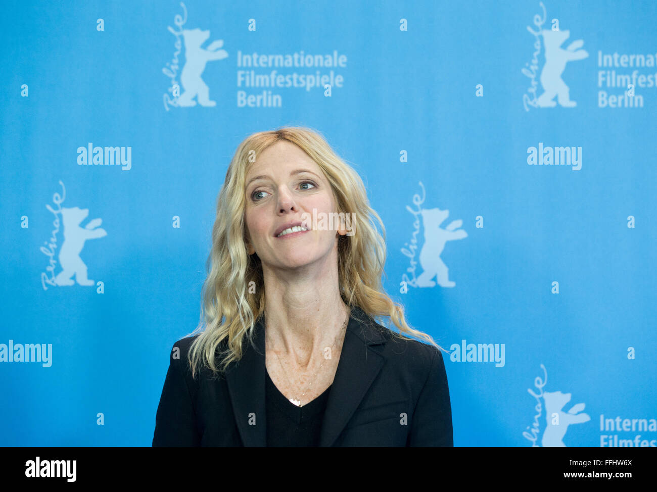 Sandrine kiberlain -Fotos und -Bildmaterial in hoher Auflösung - Seite ...