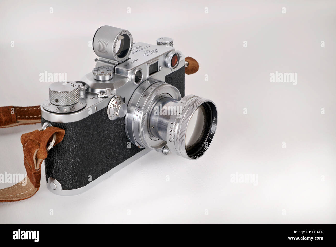 1950 camera -Fotos und -Bildmaterial in hoher Auflösung – Alamy