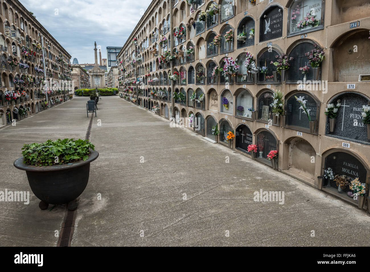 Spain niche tomb spanish -Fotos und -Bildmaterial in hoher Auflösung ...