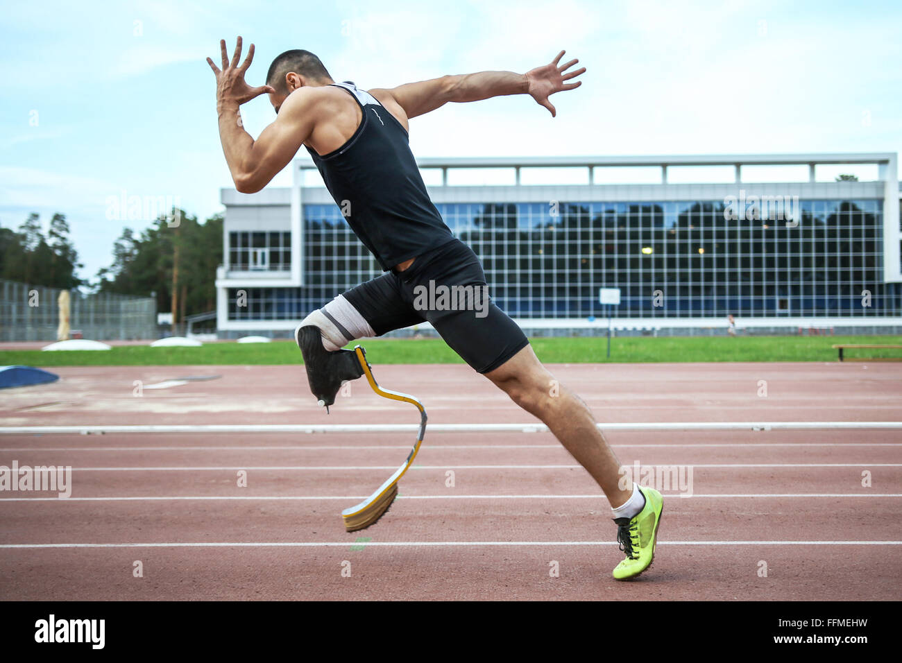 Handicapped athlete -Fotos und -Bildmaterial in hoher Auflösung – Alamy
