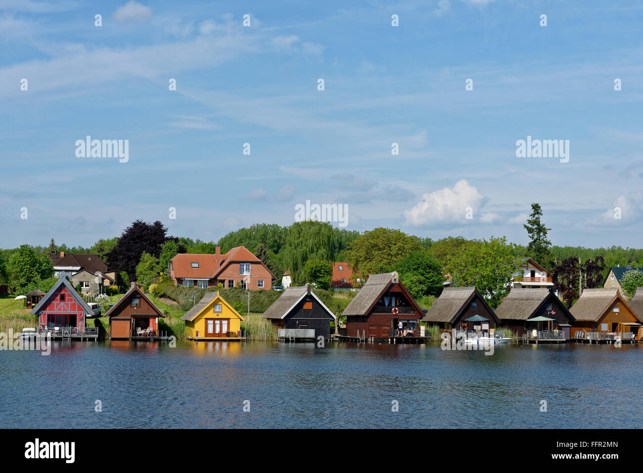 Bootshäuser, Ferienhäuser in Mirow, See Mirow, Mecklenburgische ...
