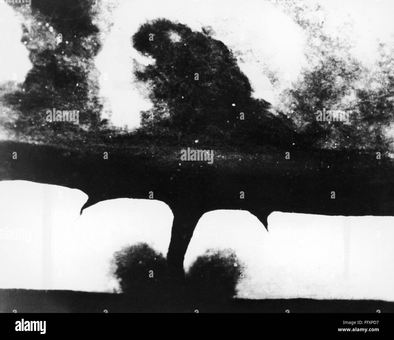 TORNADO, 1884. /nThe erste bekannte Foto eines Tornados, in South ...