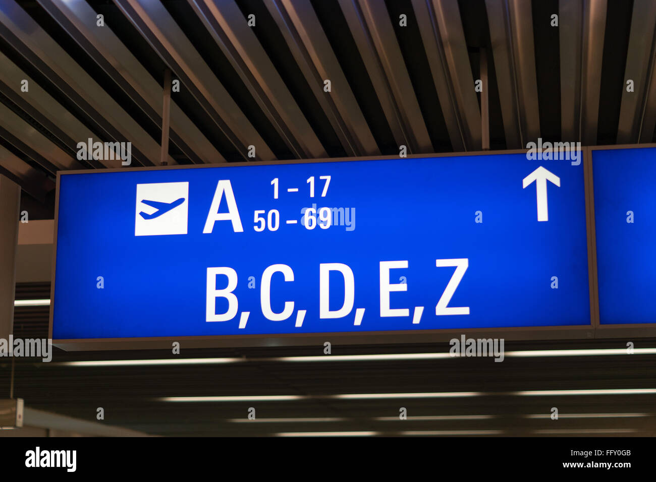 Gate airport -Fotos und -Bildmaterial in hoher Auflösung – Alamy