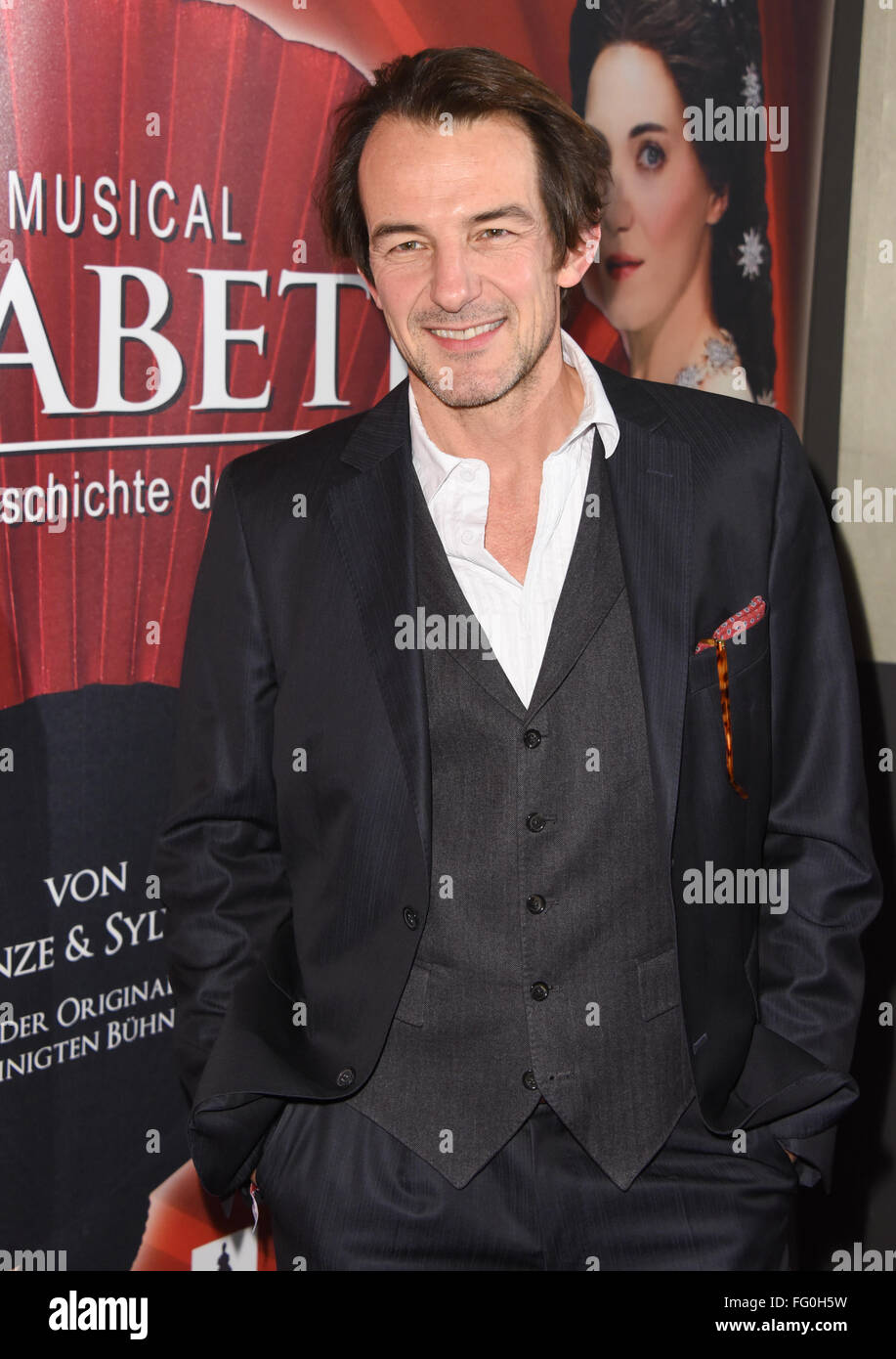 "Elisabeth das Musical" Uraufführung starrte Roberta Valentini und Maté ...