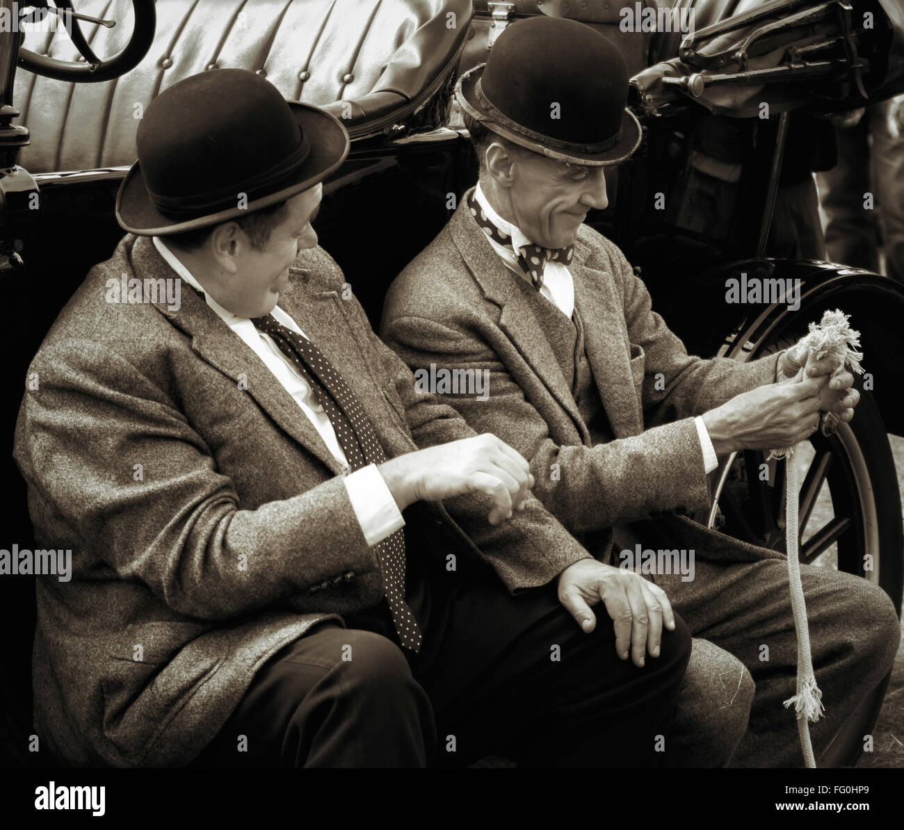 Laurel and hardy lookalikes -Fotos und -Bildmaterial in hoher Auflösung ...