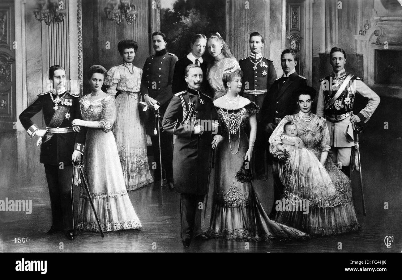 WILHELM II (1859-1941). /nGerman Kaiser. Zusammengesetzte Porträts der ...