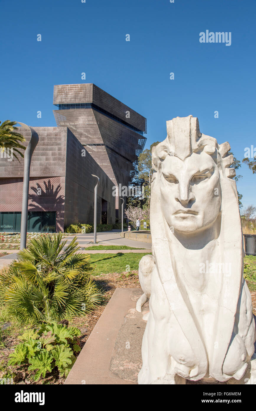 Sphinx tor -Fotos und -Bildmaterial in hoher Auflösung – Alamy