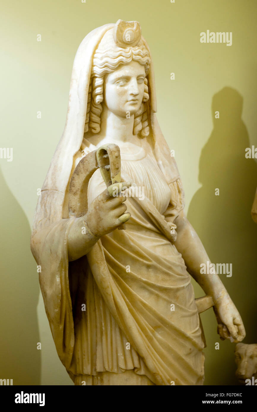 Griechenland, Kreta, Heraklion, Archäologisches Museum, Statue der Isis ...