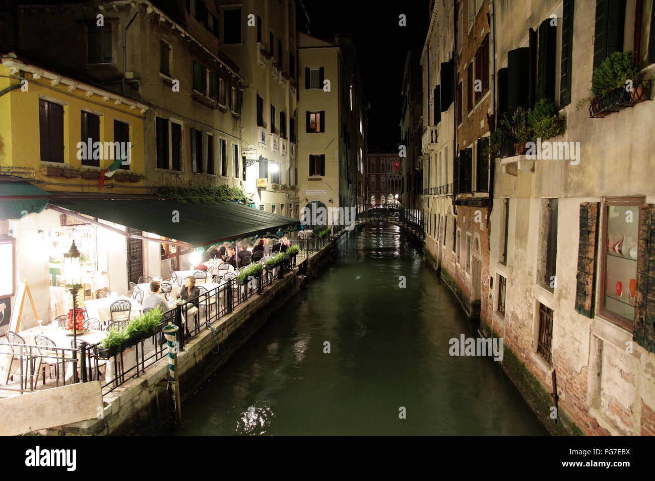 Ristorante da raffaele -Fotos und -Bildmaterial in hoher Auflösung – Alamy