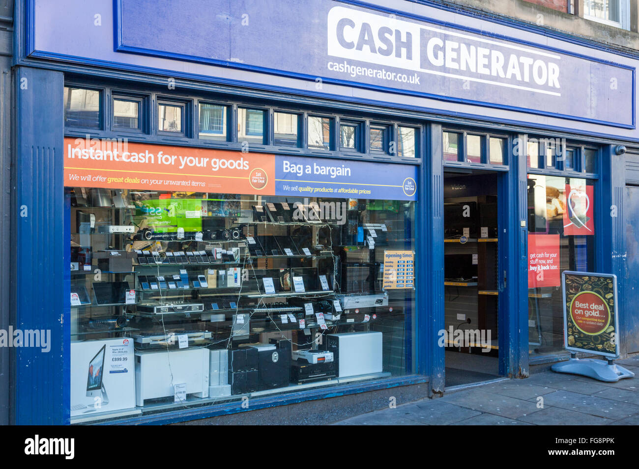 Ein cash generator shop -Fotos und -Bildmaterial in hoher Auflösung – Alamy