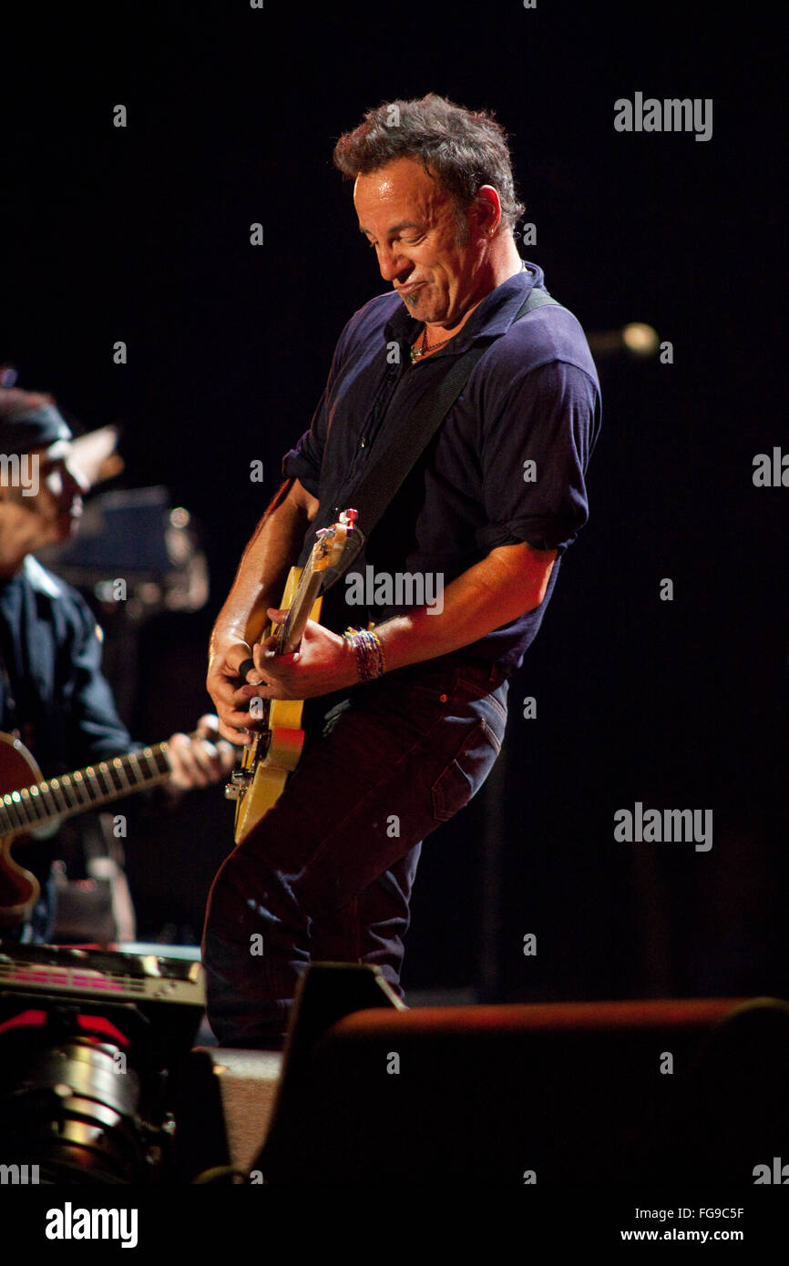 Bruce springsteen glastonbury 2009 -Fotos und -Bildmaterial in hoher ...