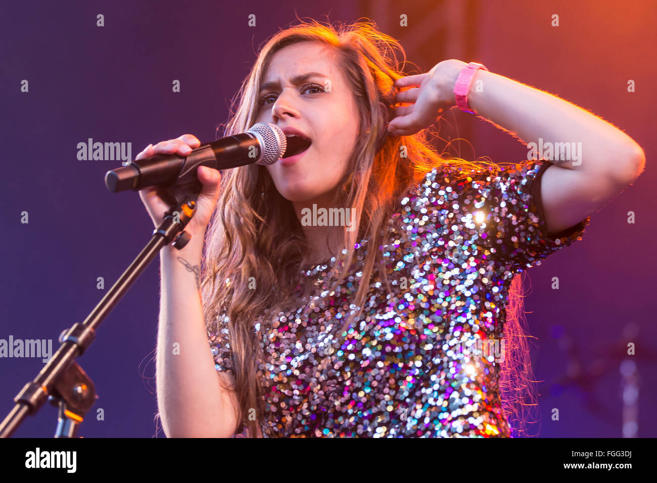 Nina attal -Fotos und -Bildmaterial in hoher Auflösung – Alamy