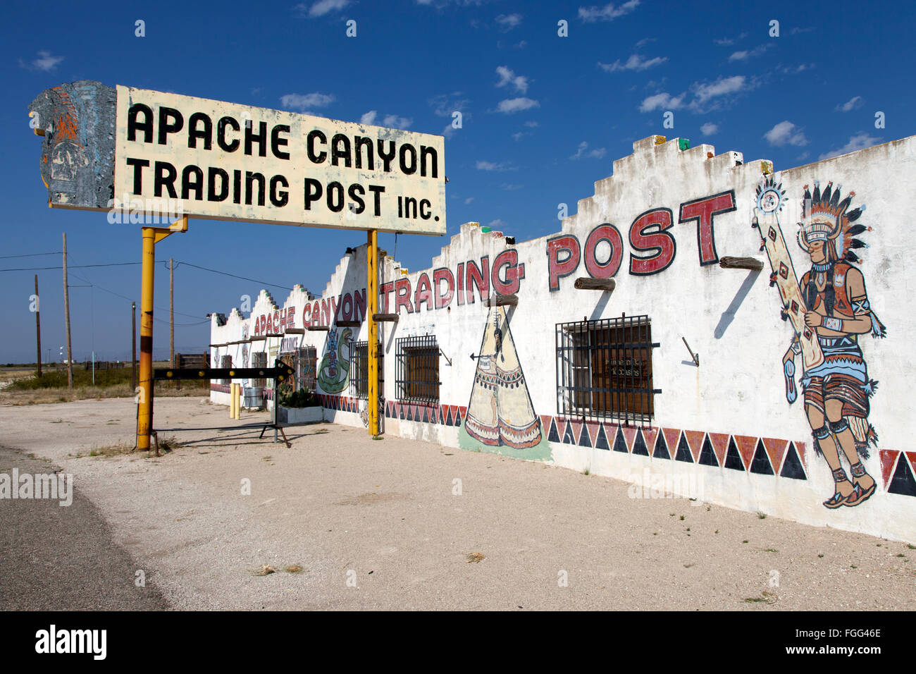Apache canyon handelsposten -Fotos und -Bildmaterial in hoher Auflösung ...