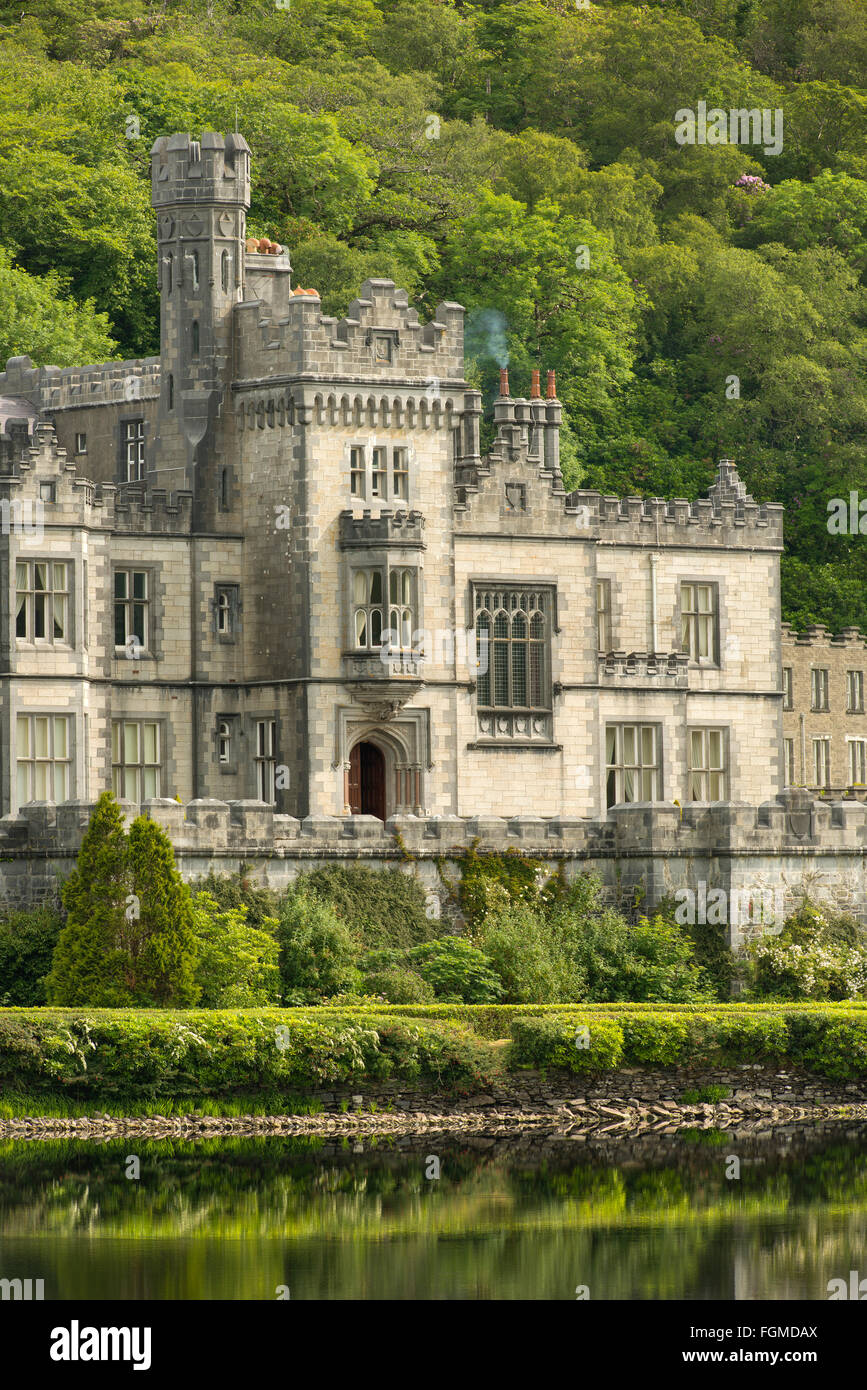 Kylemore castle -Fotos und -Bildmaterial in hoher Auflösung – Alamy