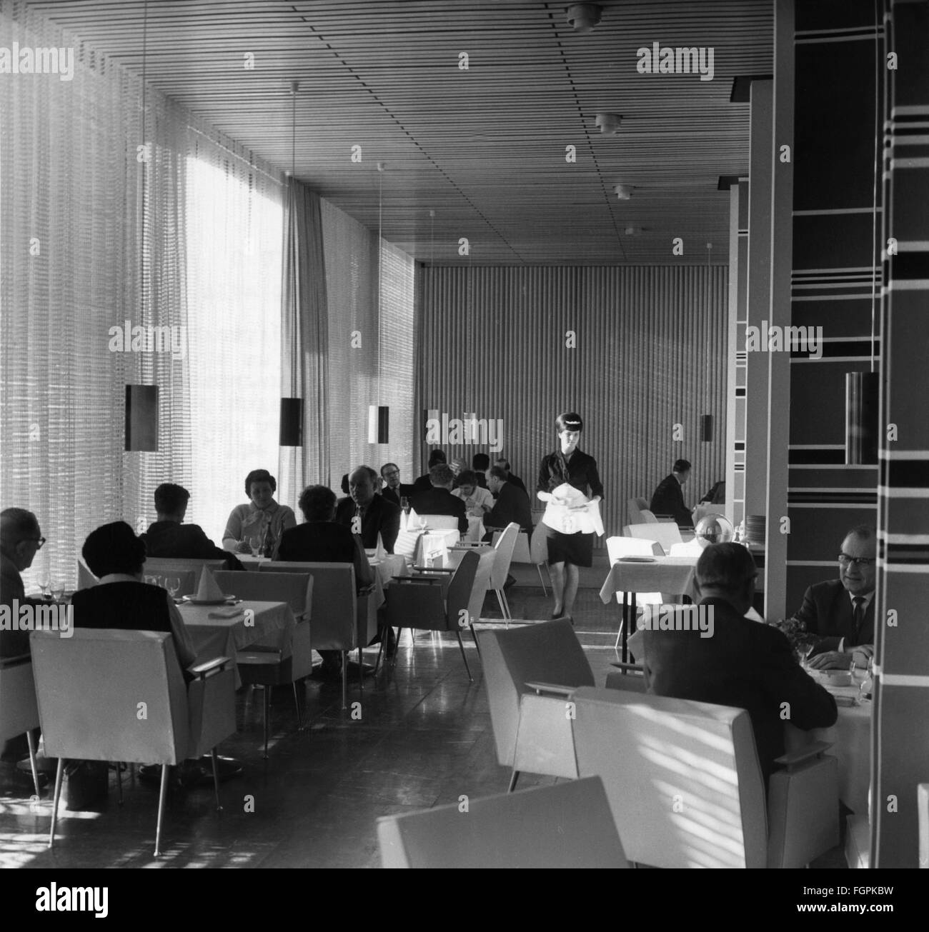 Berlin moscow berlin -Fotos und -Bildmaterial in hoher Auflösung – Alamy