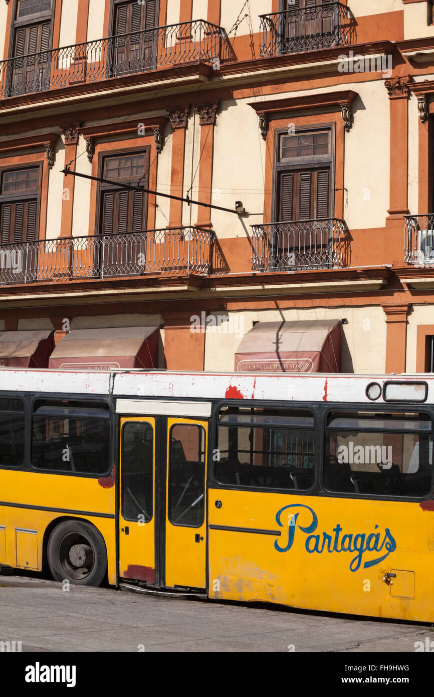 Kubanische busreisen havanna -Fotos und -Bildmaterial in hoher ...