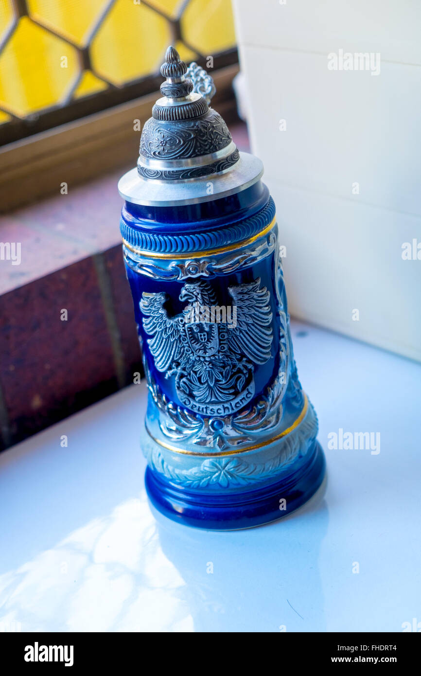 Deutsch prost prost -Fotos und -Bildmaterial in hoher Auflösung – Alamy