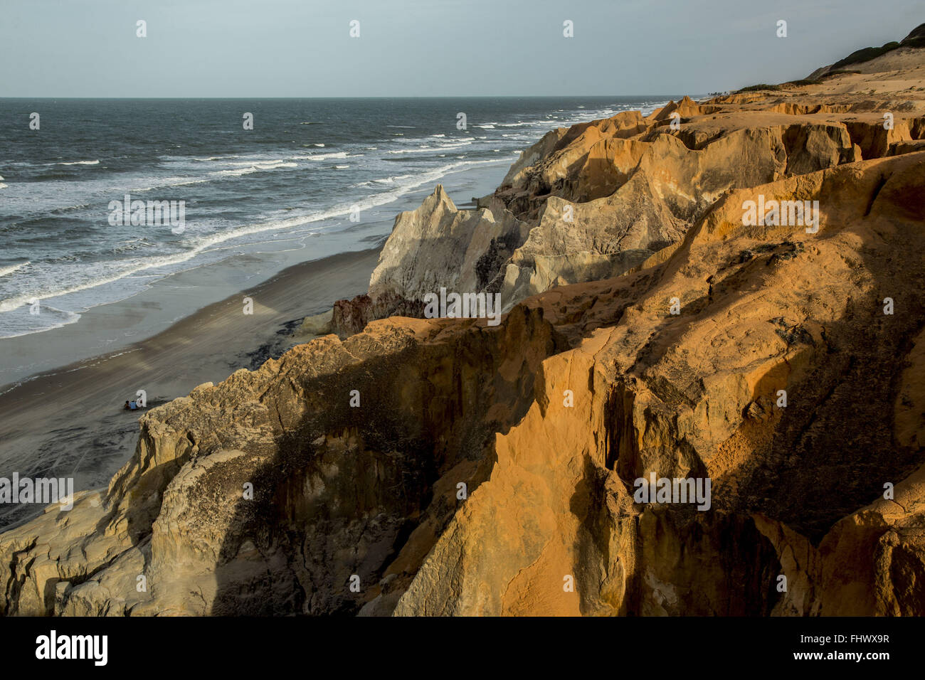 Sedimentgesteinsformation am strand -Fotos und -Bildmaterial in hoher Auflösung – Alamy