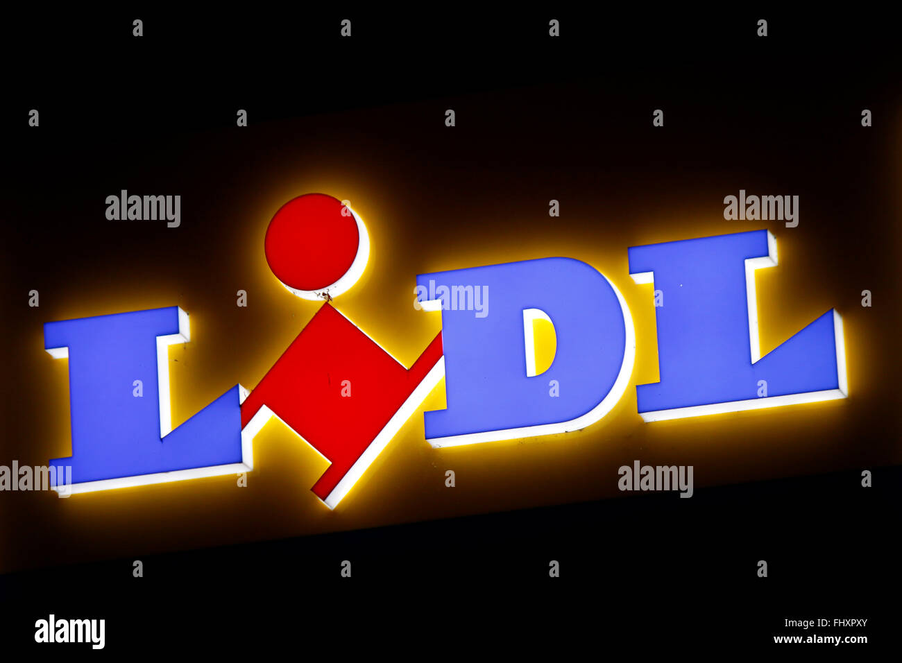 Lidl emblem -Fotos und -Bildmaterial in hoher Auflösung – Alamy