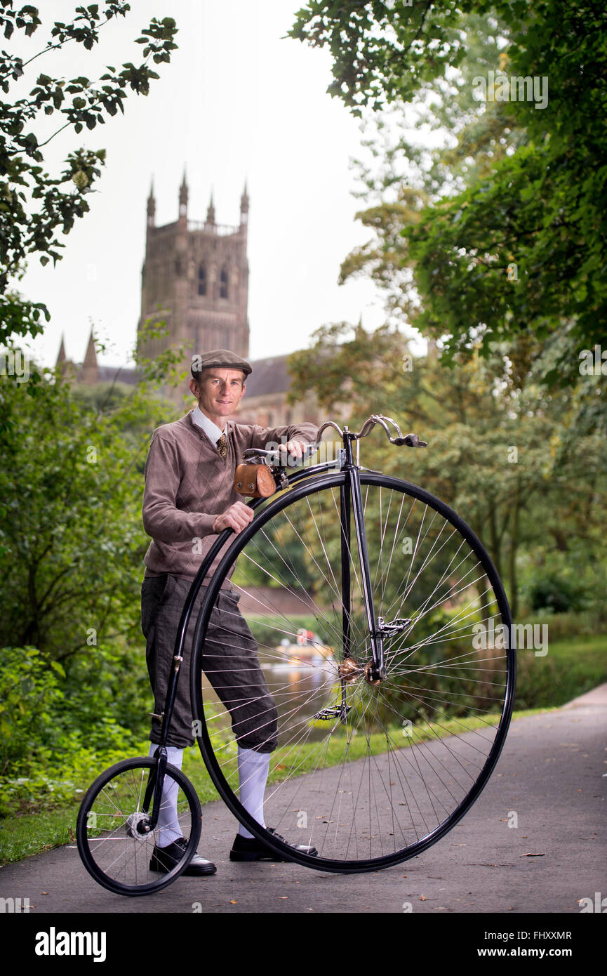 Das Hochrad-Enthusiasten Dave Preece aus Worcester UK Stockfotografie ...