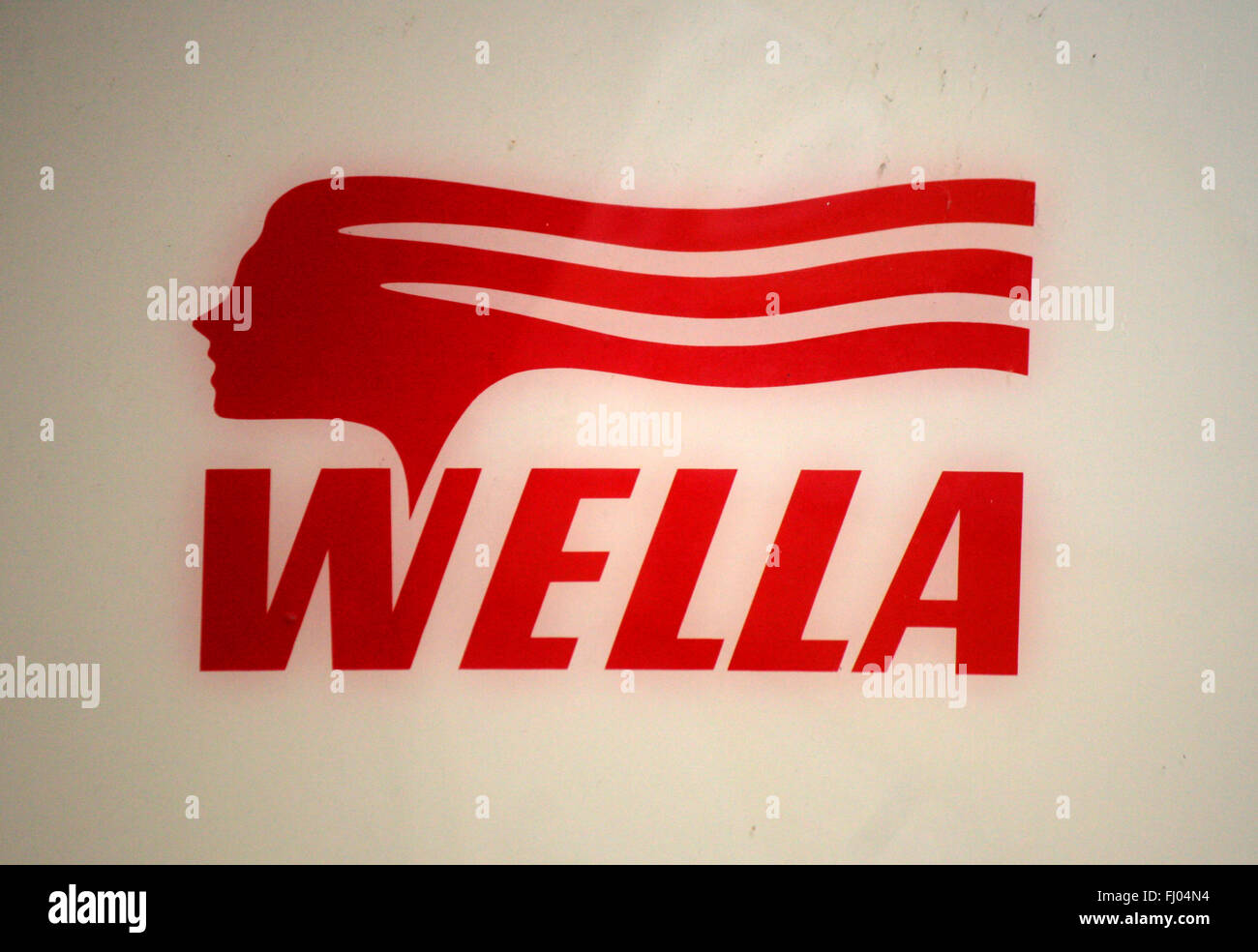 Wella logo -Fotos und -Bildmaterial in hoher Auflösung – Alamy