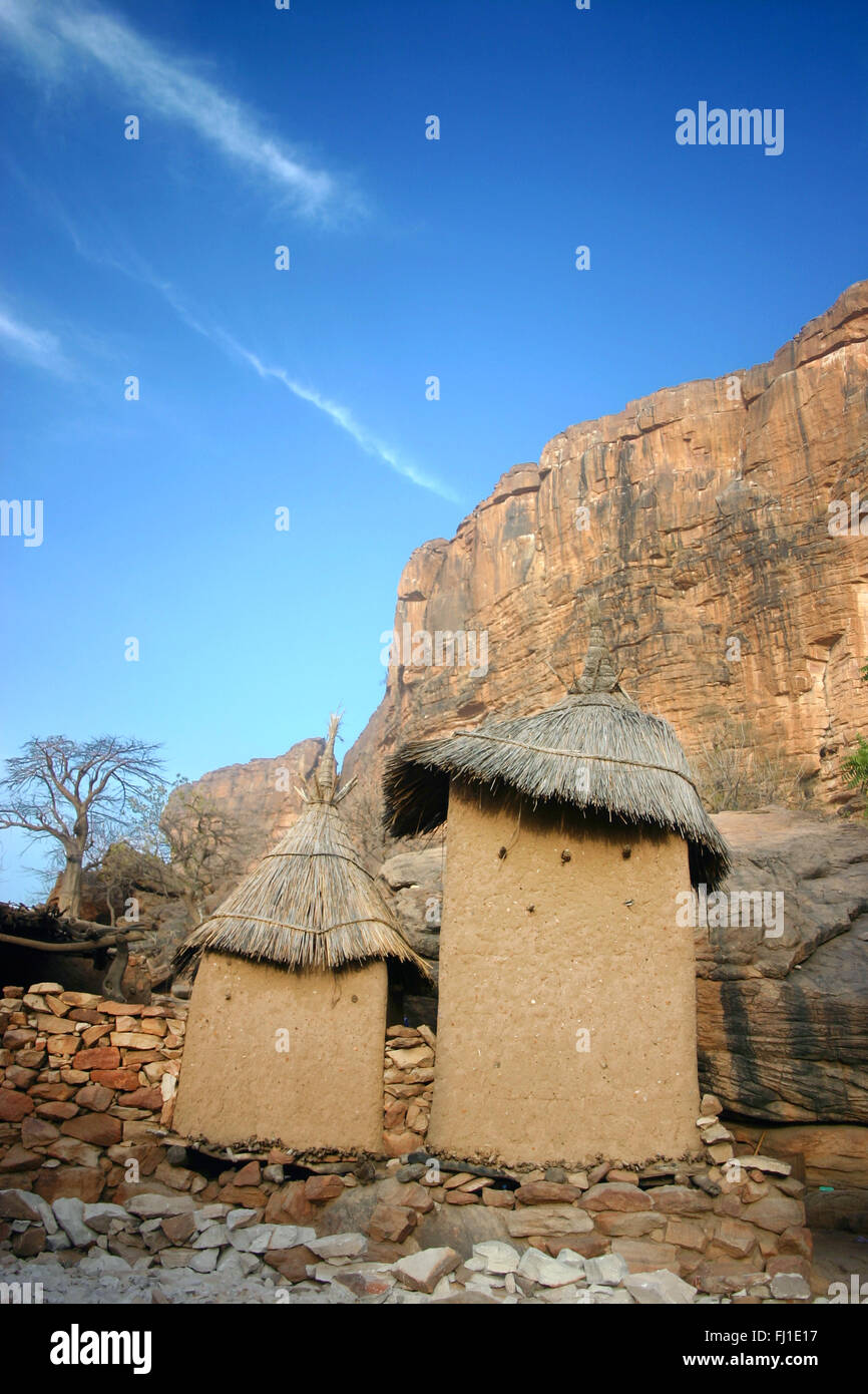 Dogon Village Mali Huts Stockfotos und -bilder Kaufen - Alamy