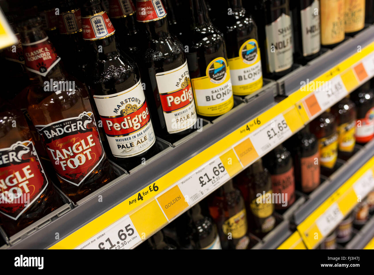 Supermarkt Bier Stockfotos und -bilder Kaufen - Alamy