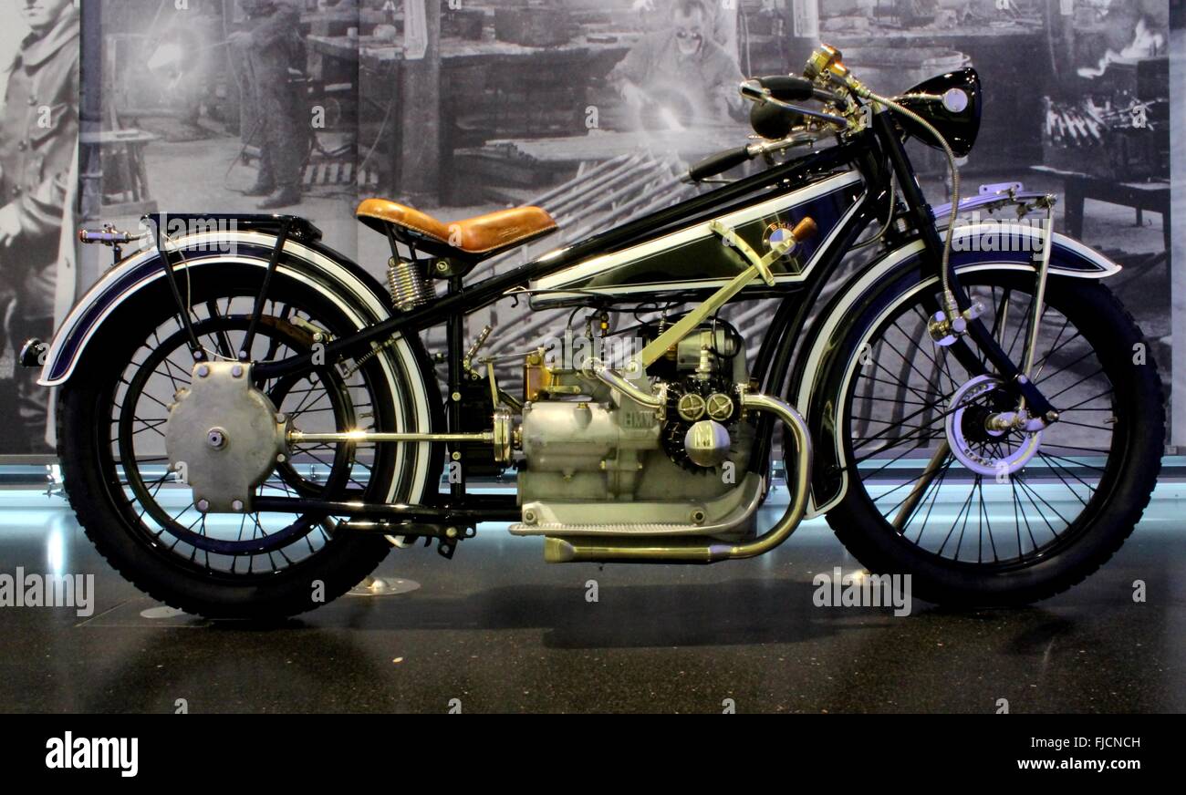 BMW R32 in der Ausstellung Stockfotografie - Alamy
