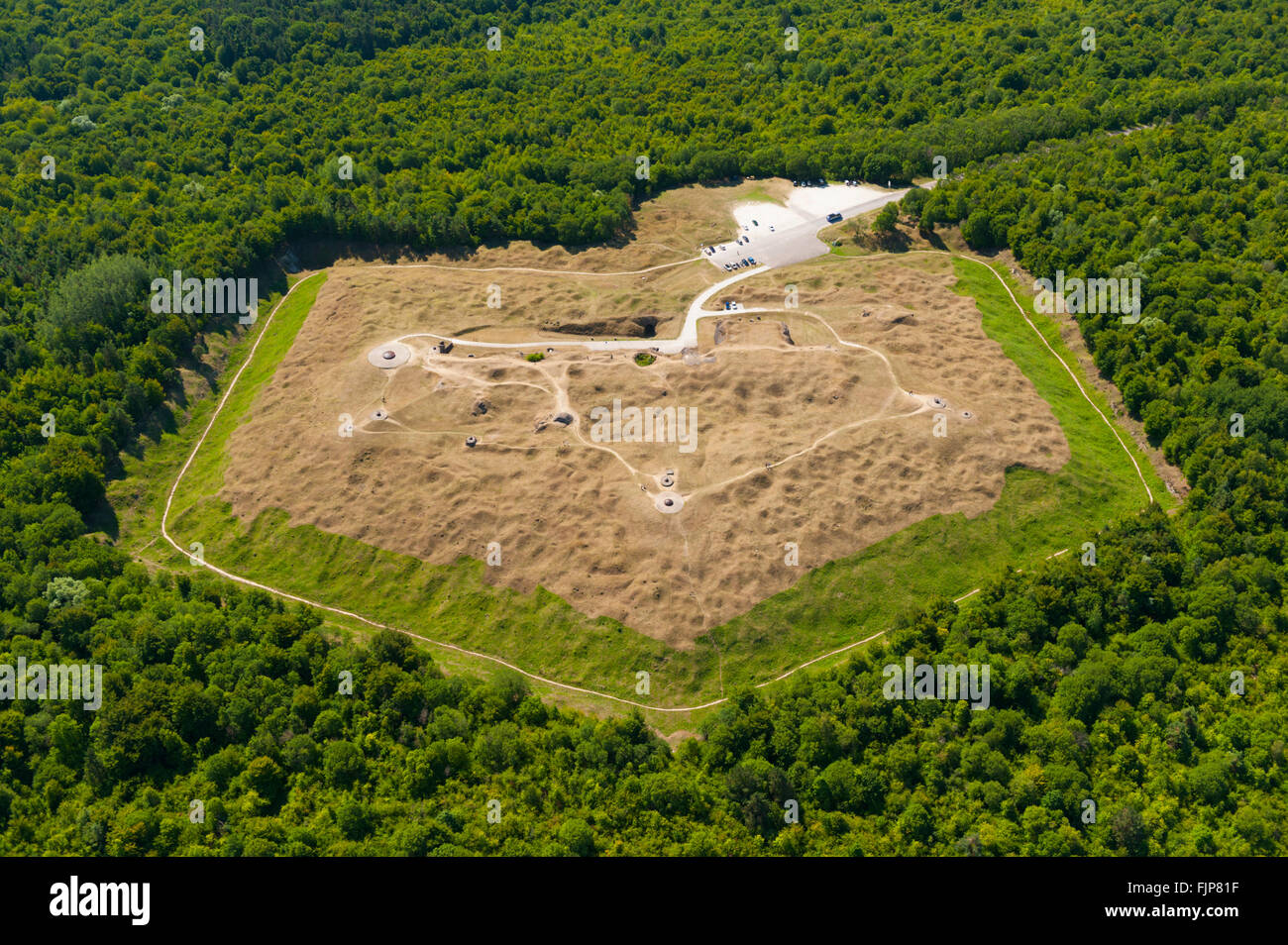 Fort douaumont aerial view verdun -Fotos und -Bildmaterial in hoher ...