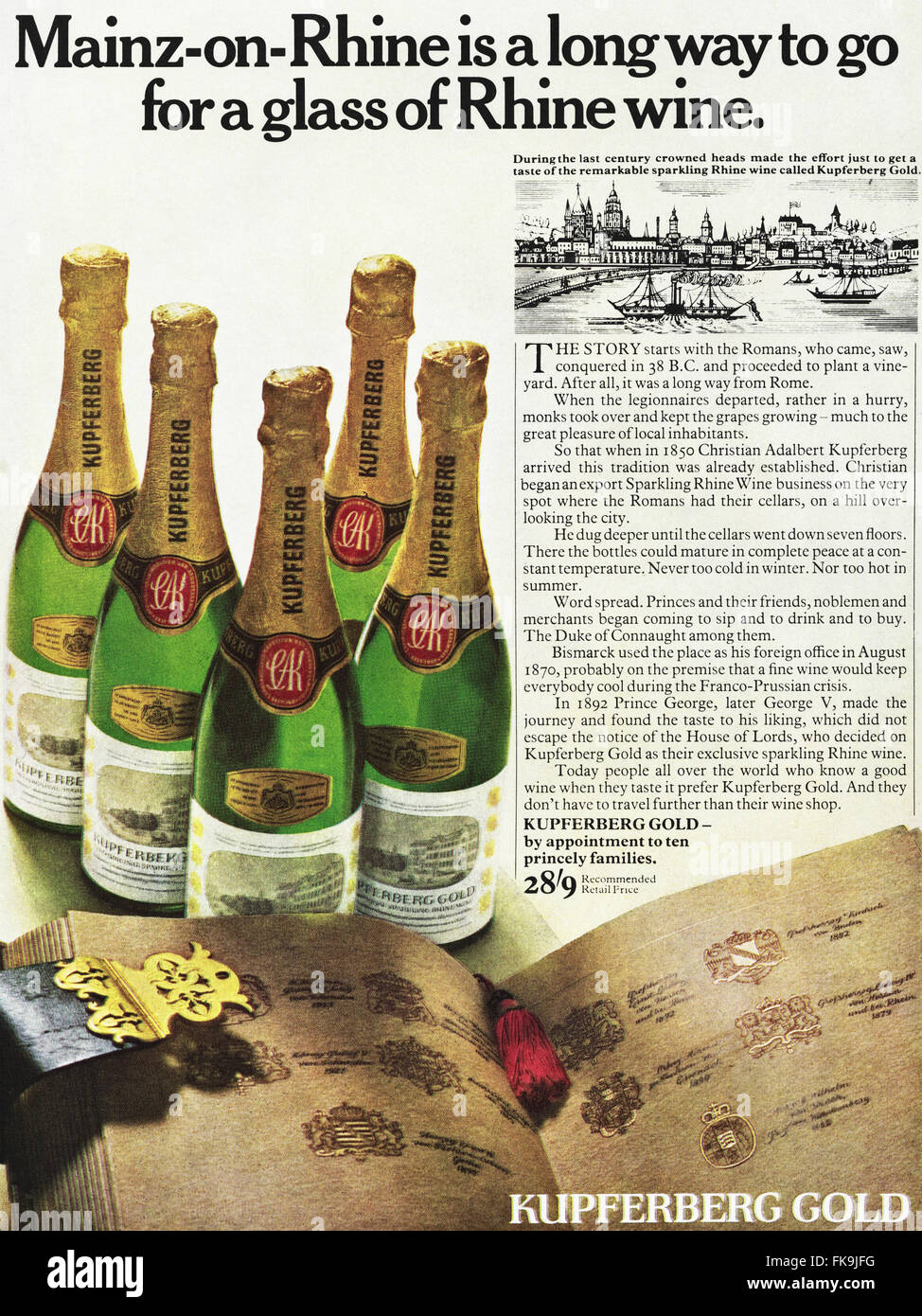 Wein werbung 60er jahre -Fotos und -Bildmaterial in hoher Auflösung – Alamy