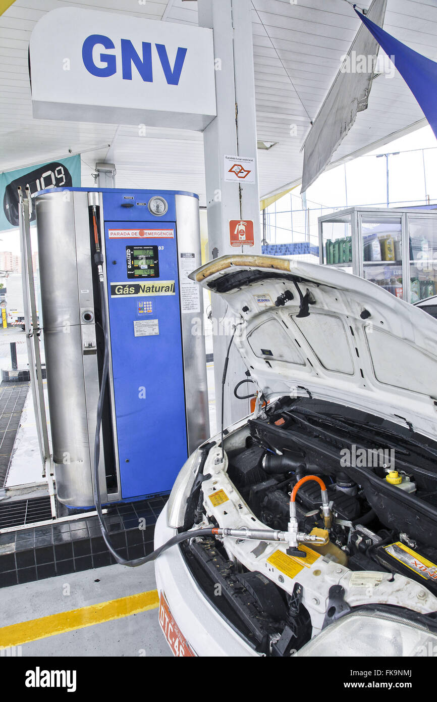 Taxi mit CNG - Compressed Natural Gas - angetrieben wird, in der ...