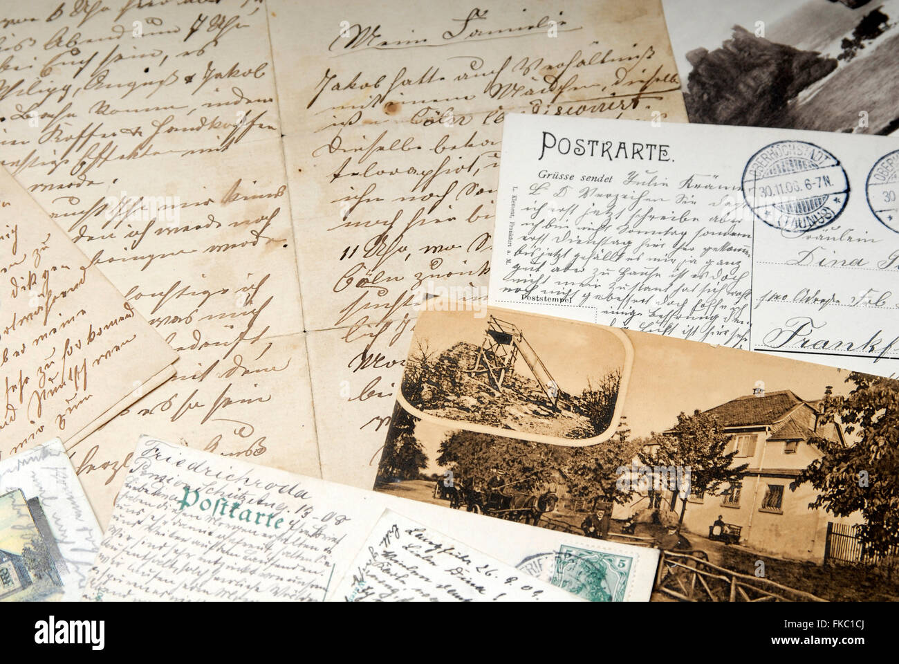 Alte postkarten postkarten -Fotos und -Bildmaterial in hoher Auflösung ...