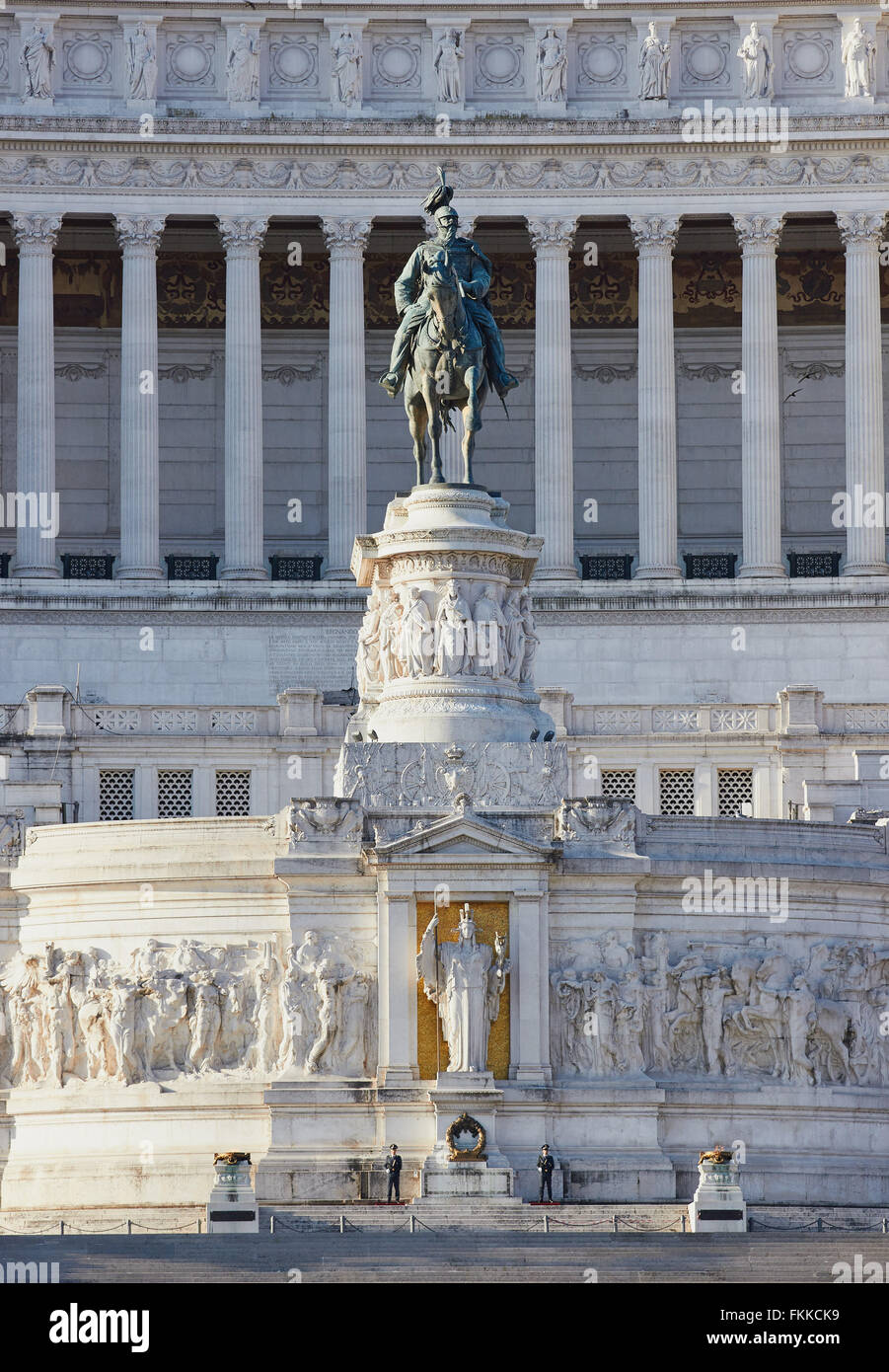 Nationales denkmal victor emmanuel ii -Fotos und -Bildmaterial in hoher ...