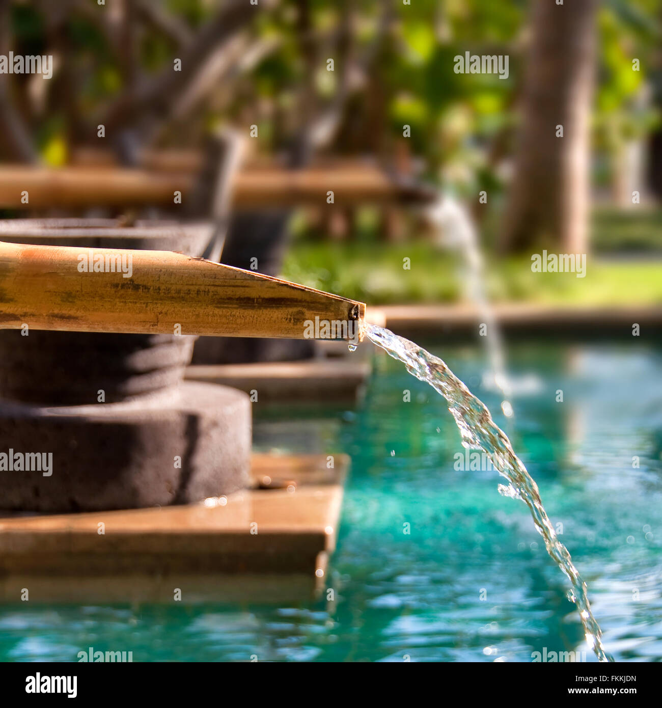 Japanischer brunnen -Fotos und -Bildmaterial in hoher Auflösung – Alamy