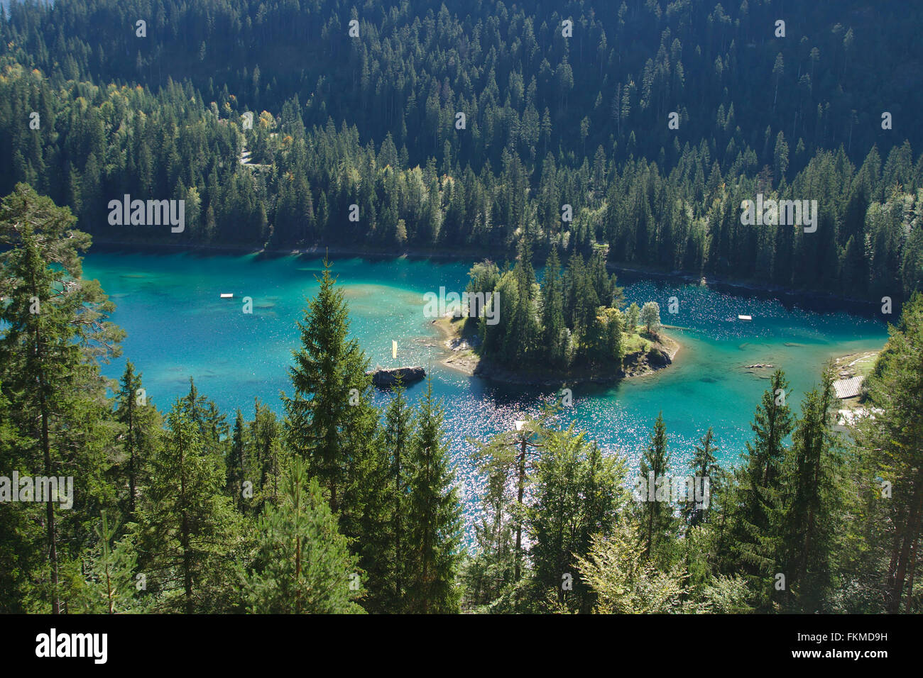 Caumasee see -Fotos und -Bildmaterial in hoher Auflösung – Alamy