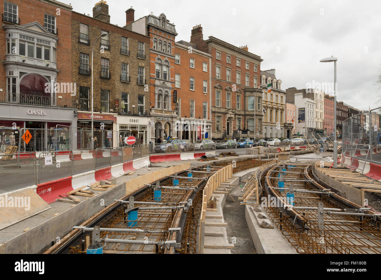 LUAS-Straßenbahn Green Line Extension Bau, St. Stephens Green, Dublin ...
