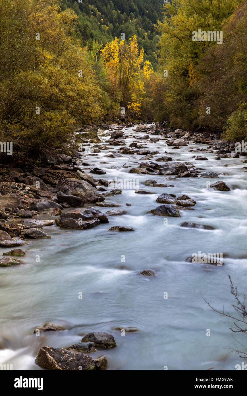 Fluss etsch -Fotos und -Bildmaterial in hoher Auflösung – Alamy