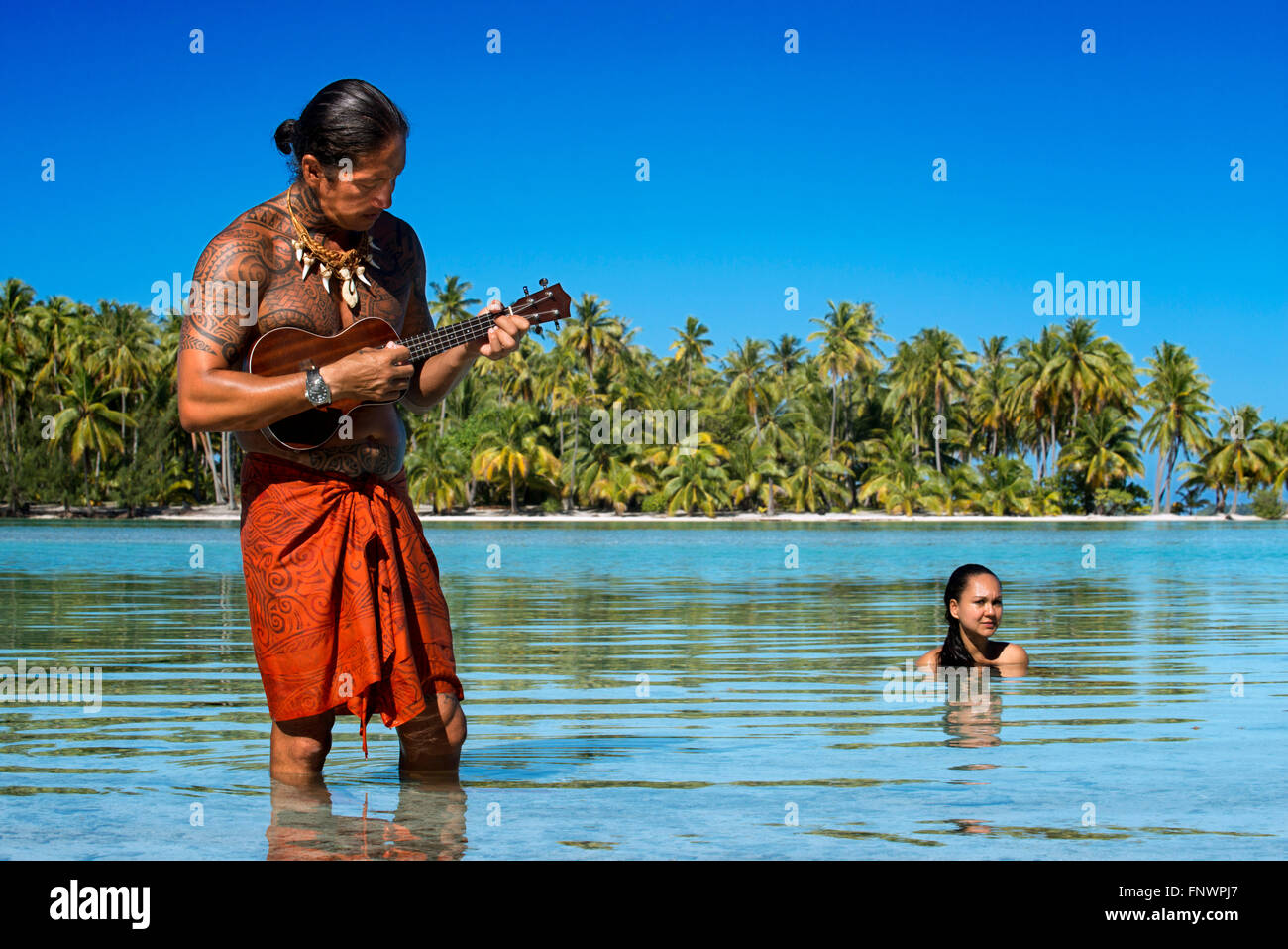 Society Islands French Polynesia Motu Stockfotos und -bilder Kaufen - Alamy
