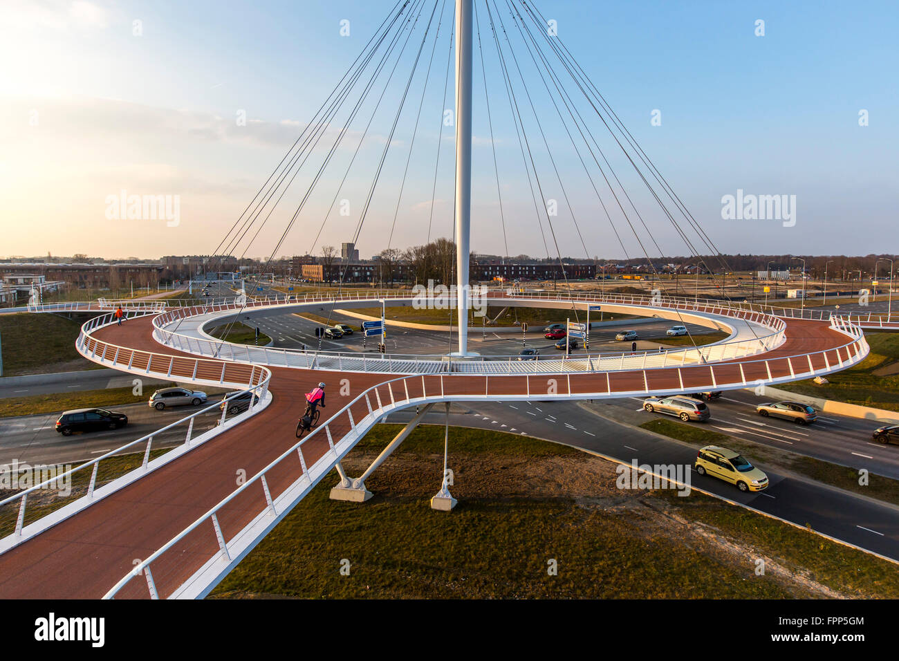 Eindhoven Hovenring Stockfotos und -bilder Kaufen - Alamy