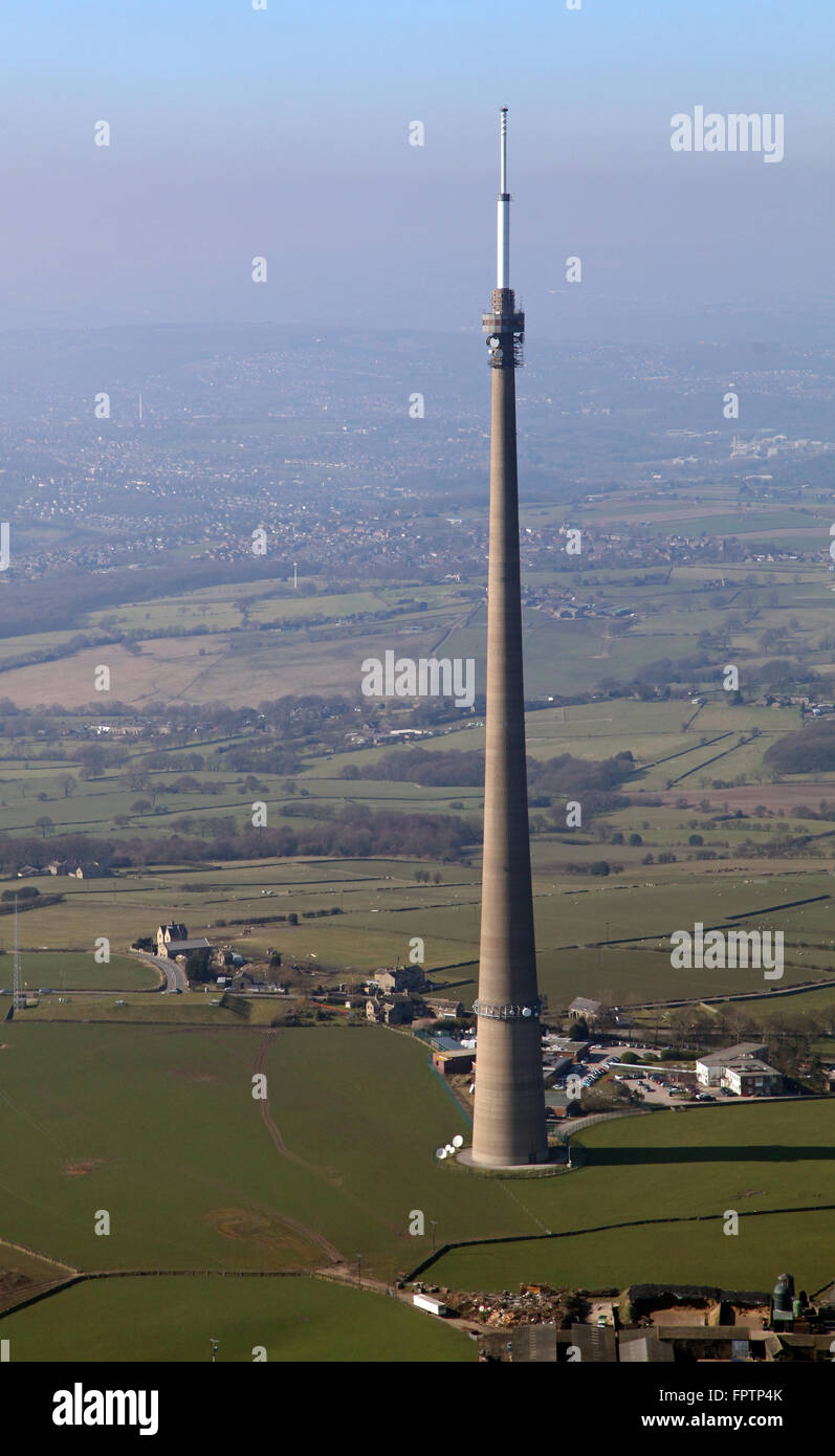 Luftaufnahme der Emley Moor Mast Antenne Fernsehturm in West Yorkshire ...