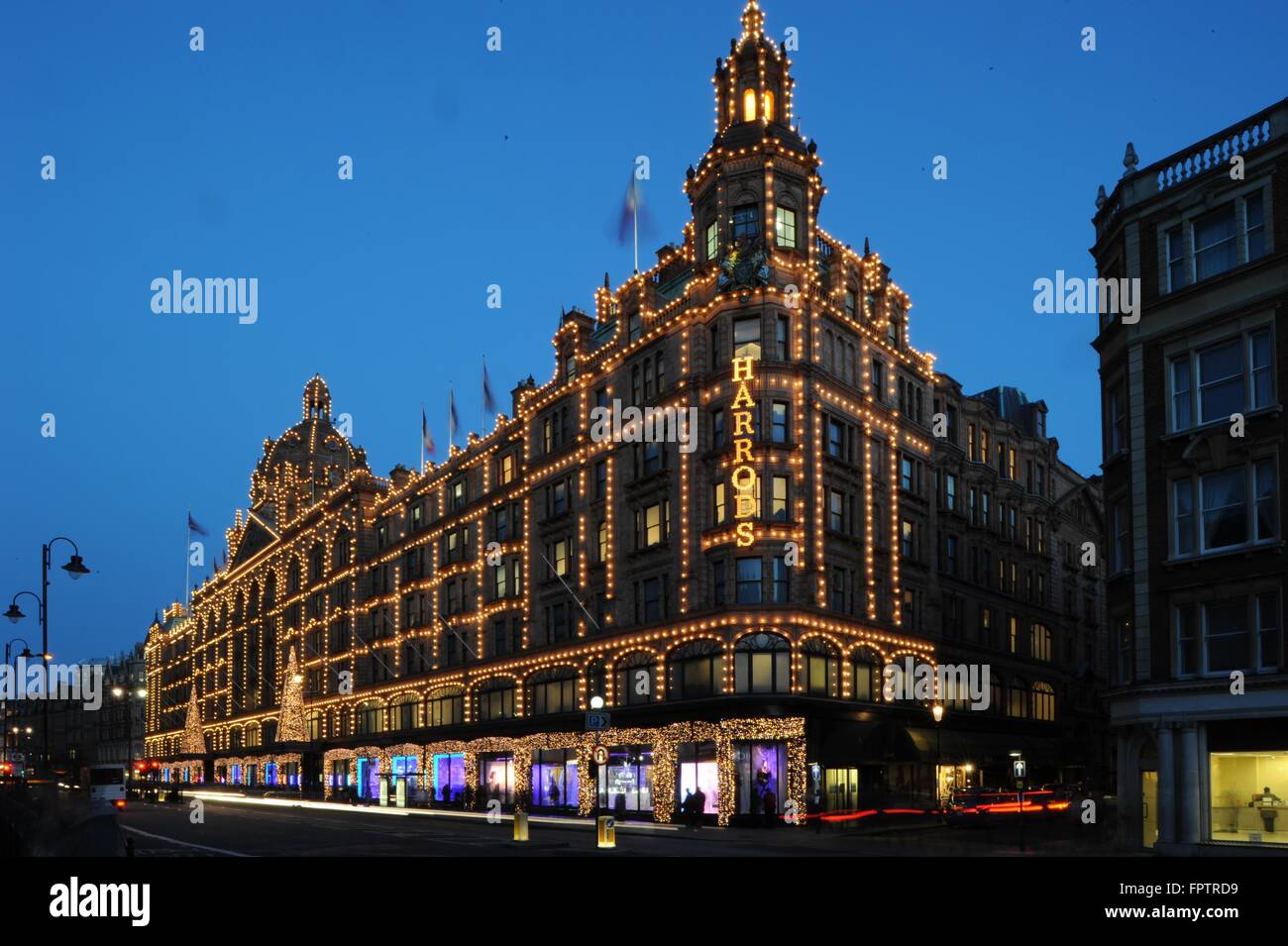 Harrods Of Knightsbridge Stockfotos und -bilder Kaufen - Alamy