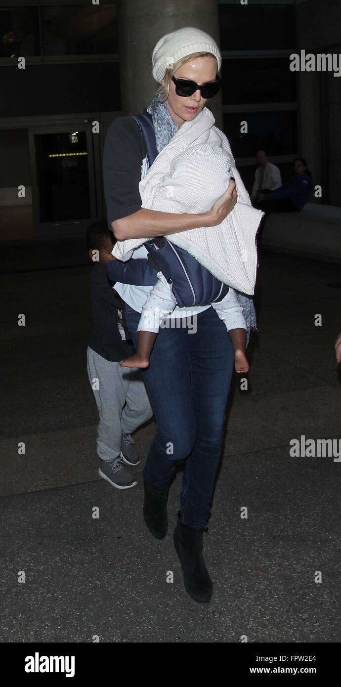 August theron -Fotos und -Bildmaterial in hoher Auflösung – Alamy