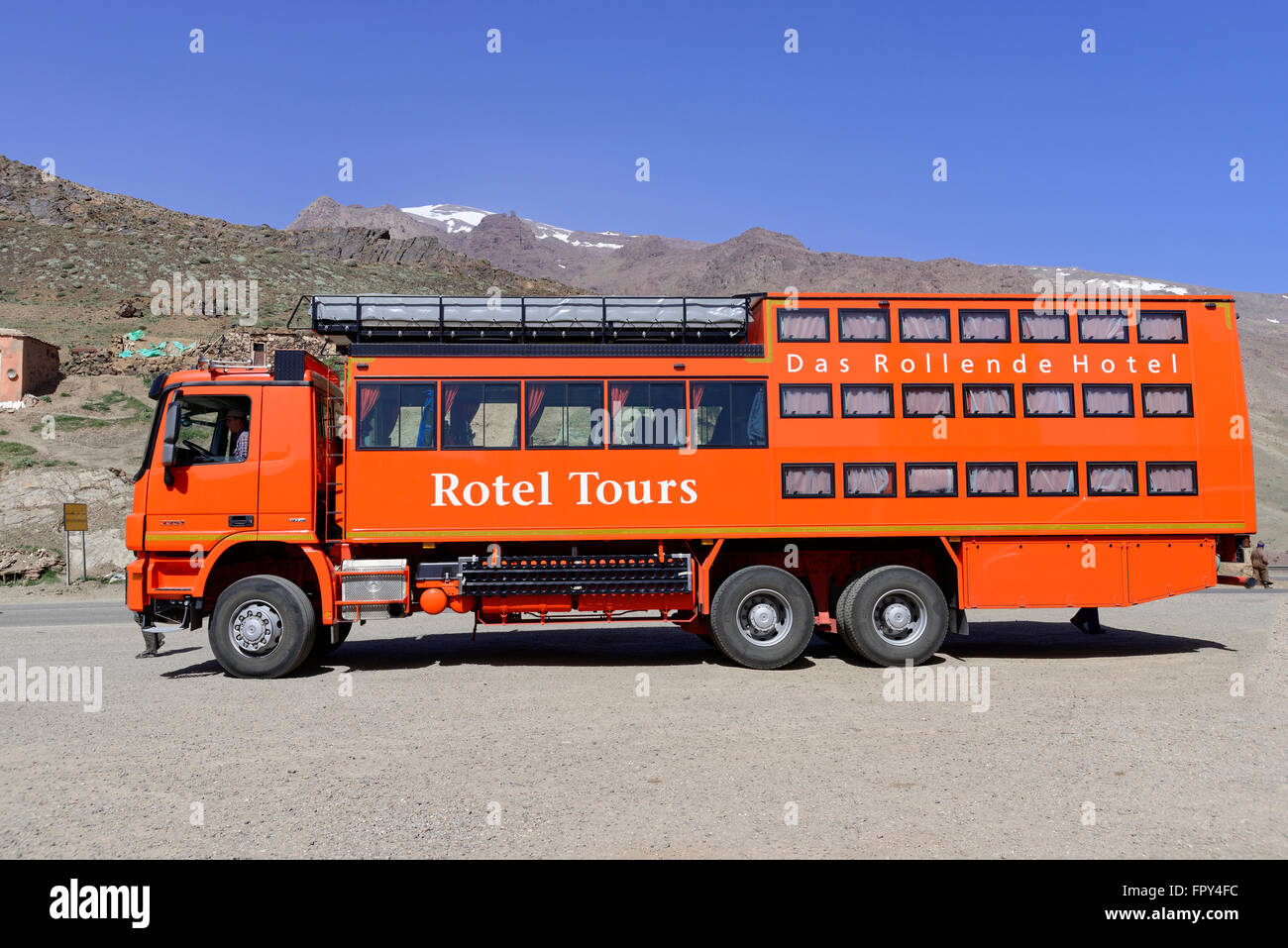 Rotel tours das rollende hotel -Fotos und -Bildmaterial in hoher ...