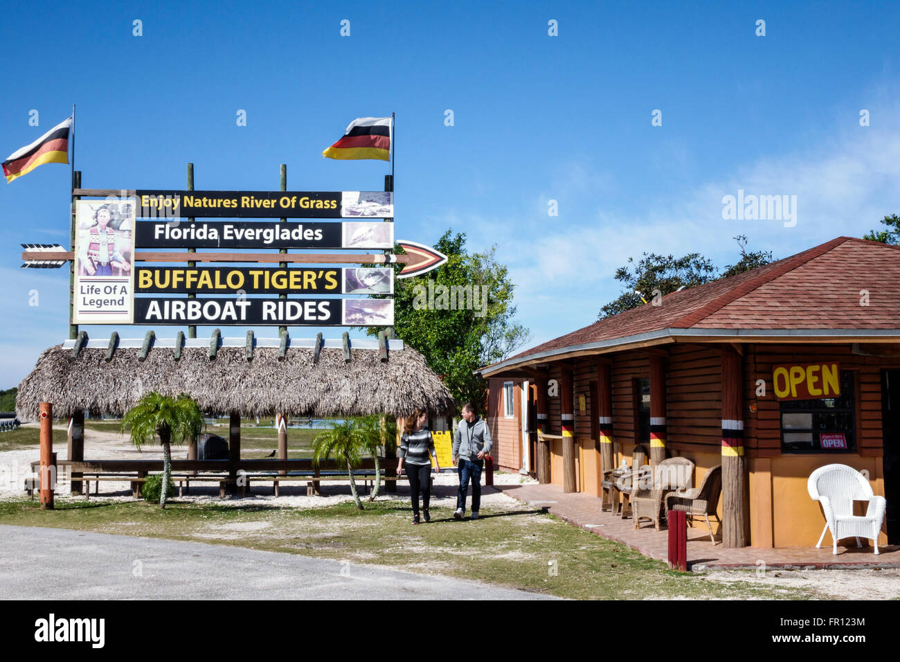 Florida Everglades, Tamiami Trail, Miccosukee Seminole Tribe ...