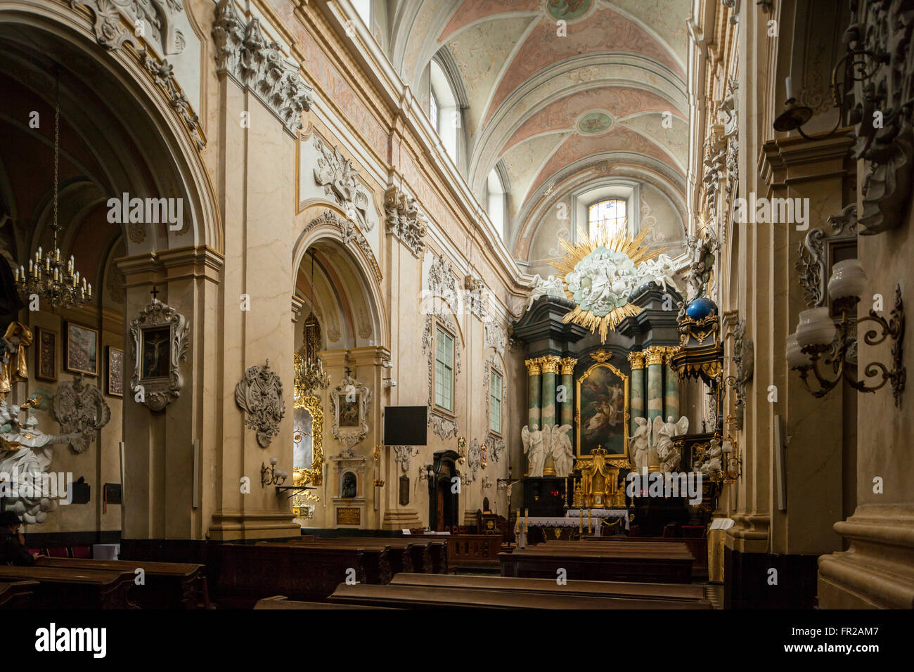 Krakauer kircheninnenraum -Fotos und -Bildmaterial in hoher Auflösung – Alamy