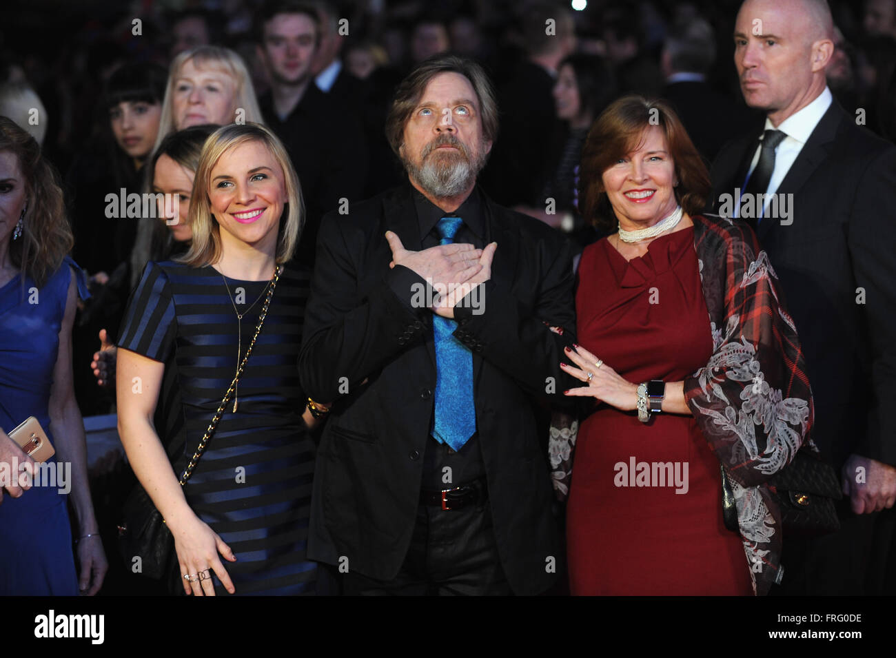 Mark Hamill Bei Der Europapremiere Von Batman V Superman Stockfotos und ...