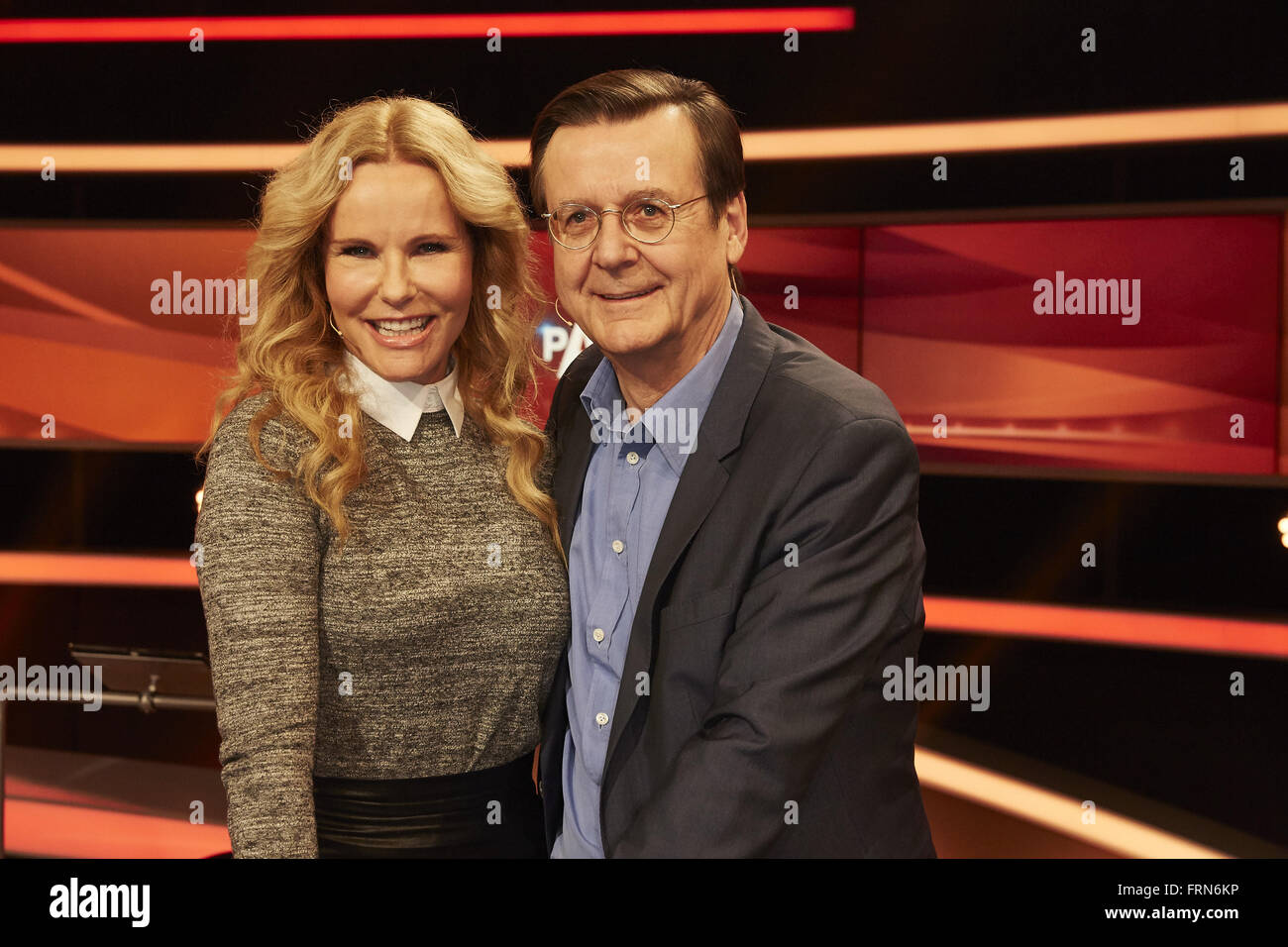 Promis am Set der ARD TV show "Paarduell" Featuring: Katja Burkard ...