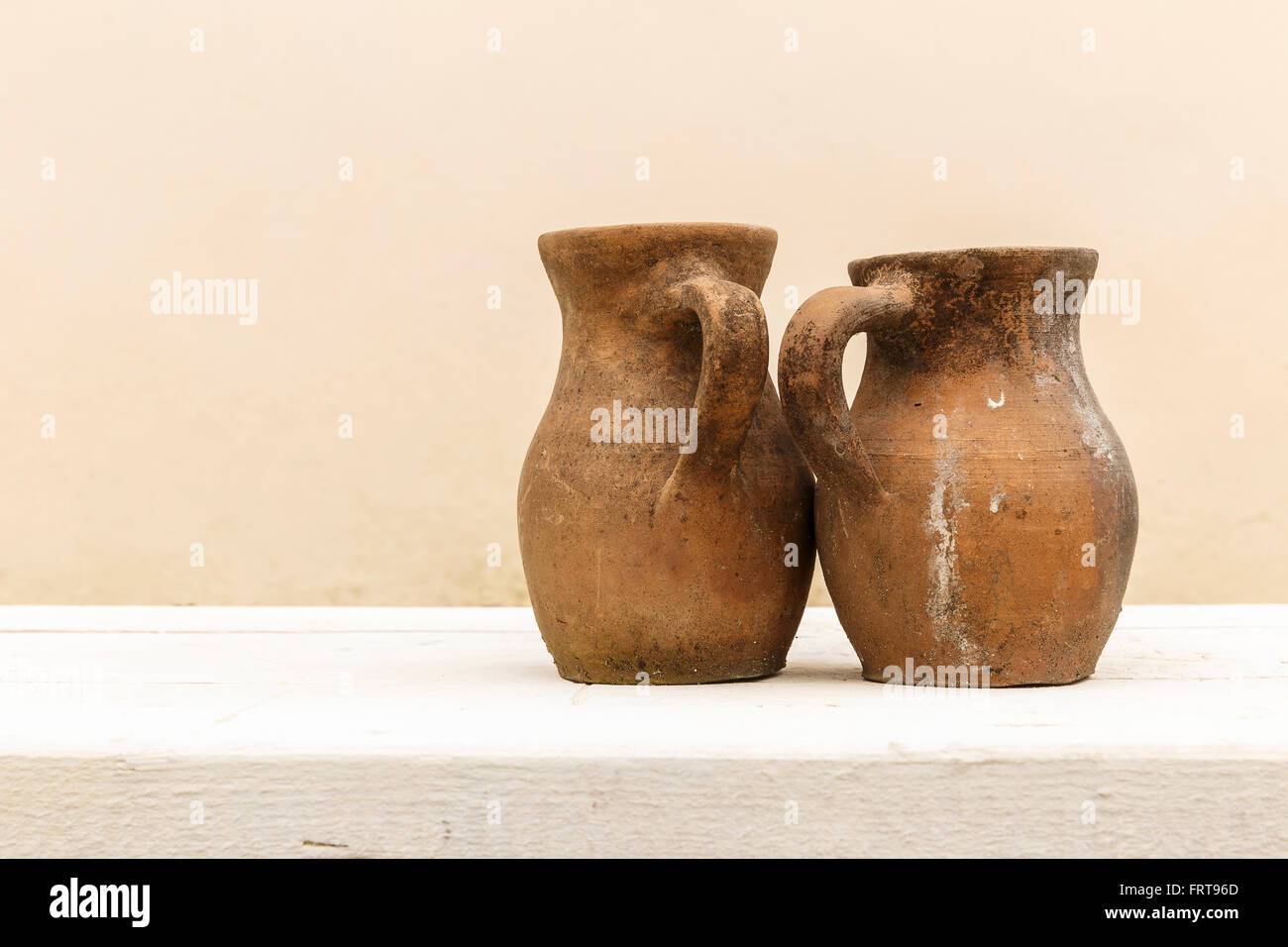 Alter tontopf -Fotos und -Bildmaterial in hoher Auflösung – Alamy