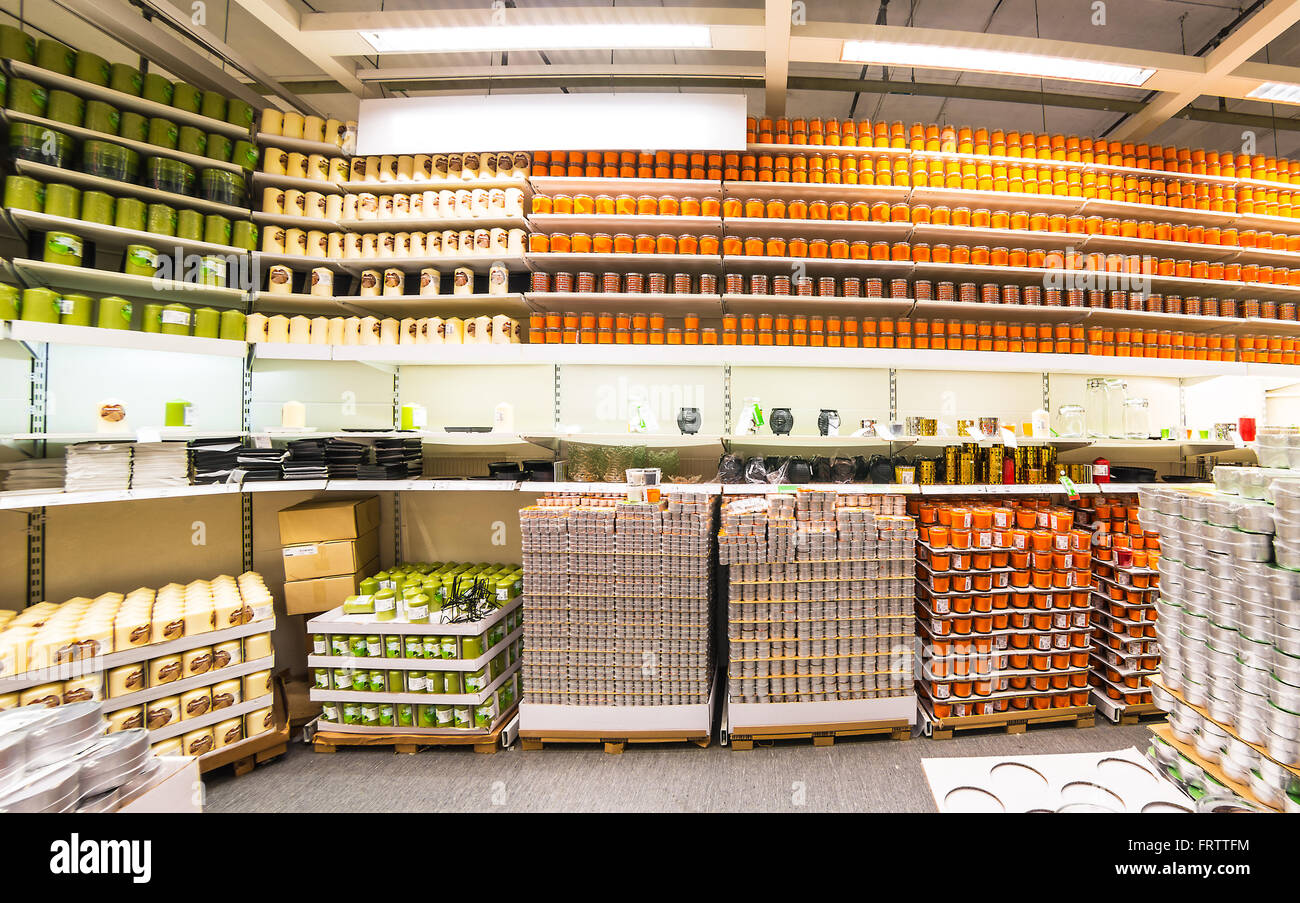 Verschiedene haushaltswaren -Fotos und -Bildmaterial in hoher Auflösung ...